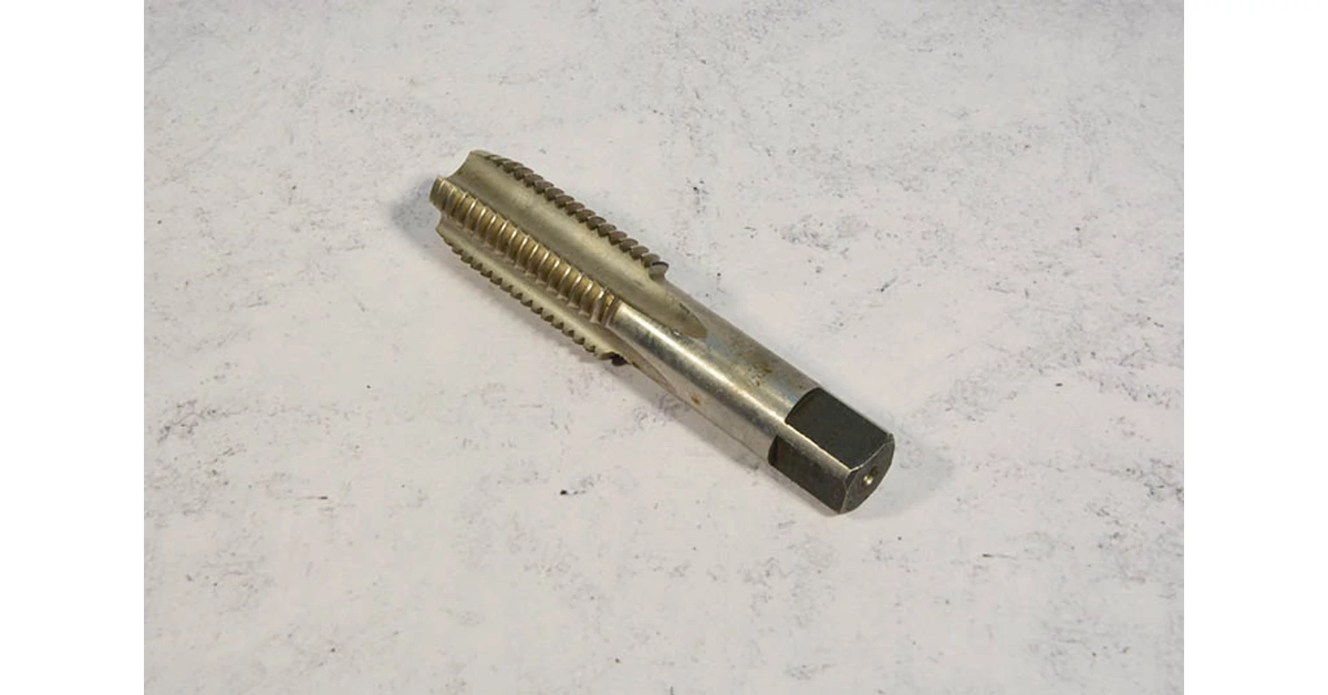 Használt Kézi menetfúró M30 3 fokozat HSS